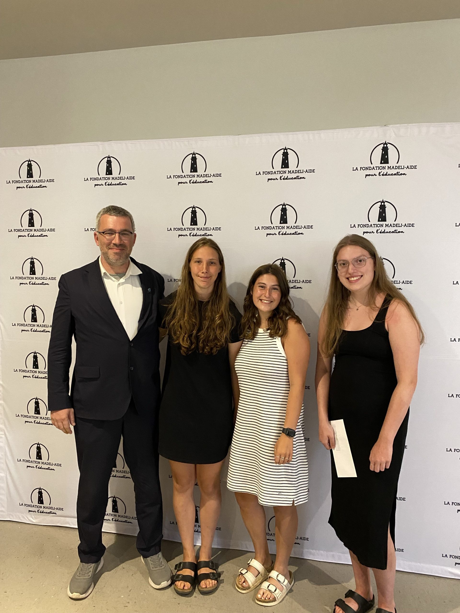 Une collaboration qui se poursuit entre la Stratégie d’attraction des ...